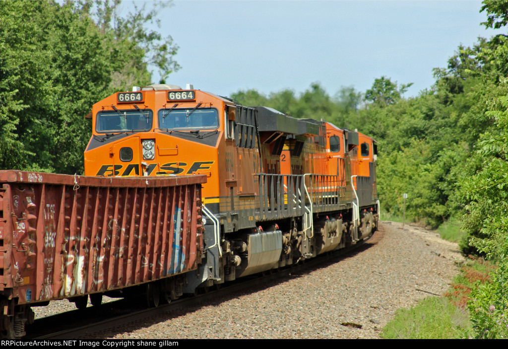BNSF 6664